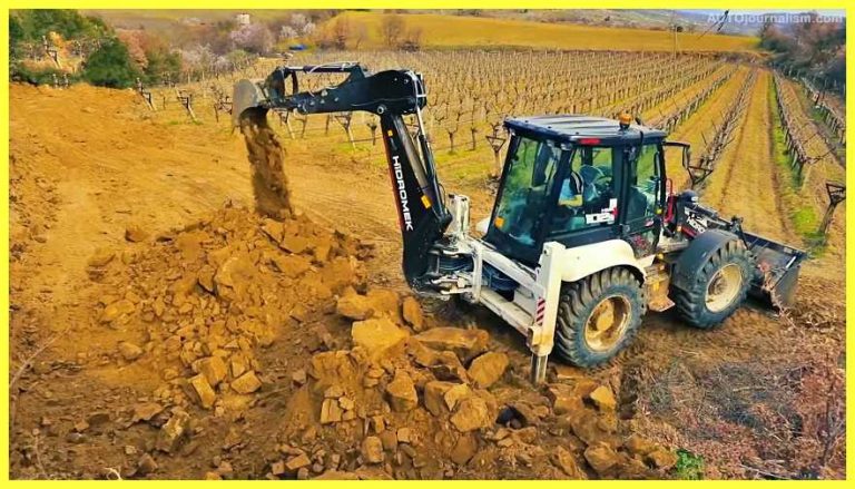 Top 10 Backhoe Loader In The World » AutoJournalism